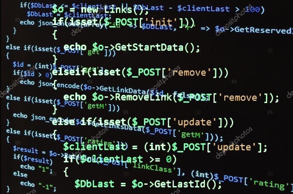 Código de programación en pantalla negra, texto verde 2024 Código de programación en pantalla negra, texto verde 2024