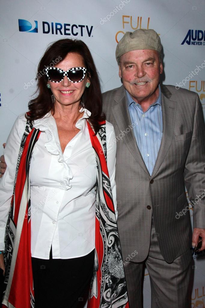 Stacy Keach, wife — Stock Editorial Photo © bossmoss #67672069