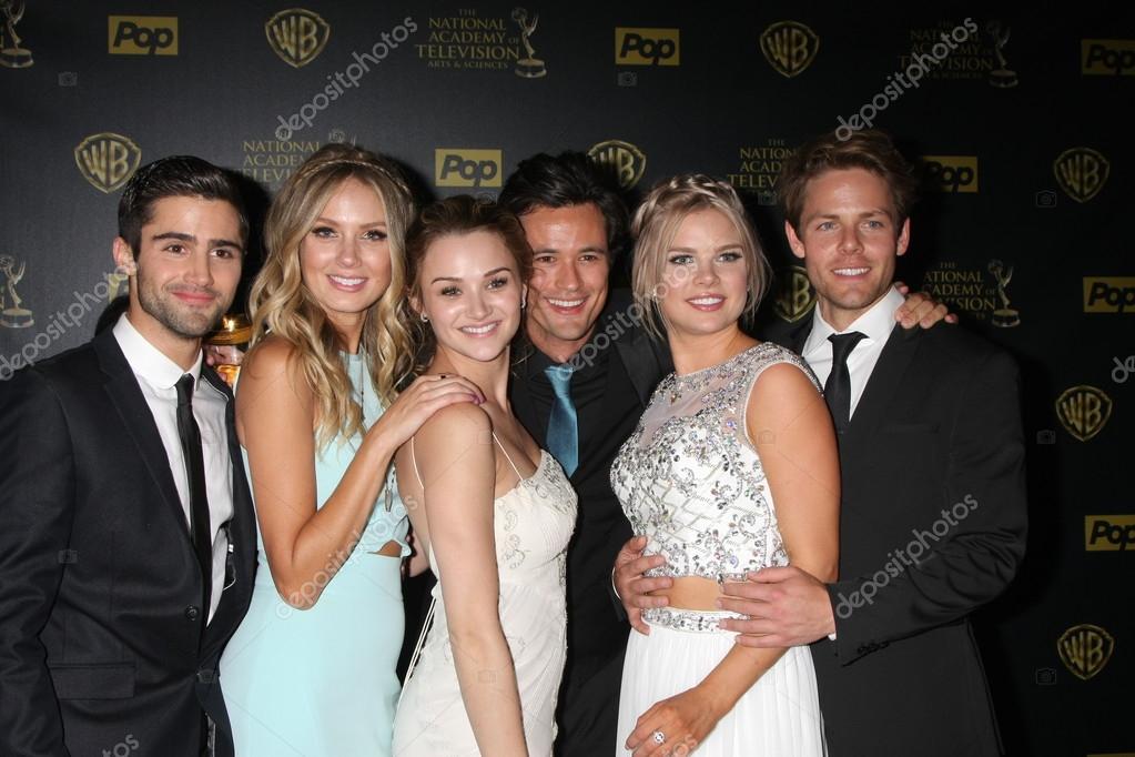 Max Erlich, Melissa Ordway, Hunter King, Matthew Atkinson, Kelli Goss ...
