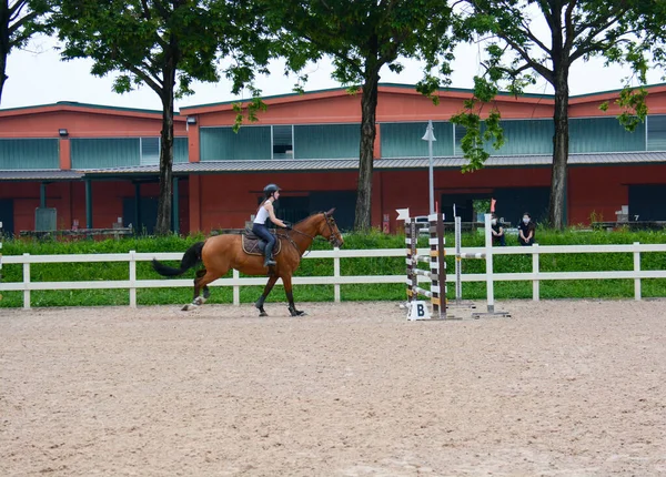 Jumping sequence Images, Royalty-free Stock Jumping sequence Photos ...