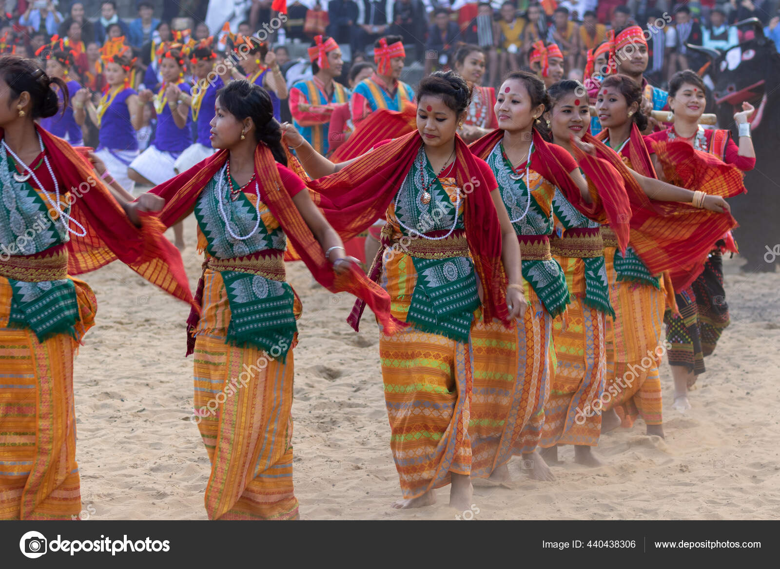 Traditional Naga Dance Being Performed Womenfolk Kisama Heritage ...
