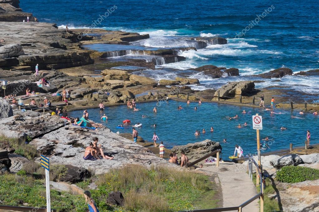 Swimming at the rock pool in Maroubra beach – Stock Editorial Photo ...