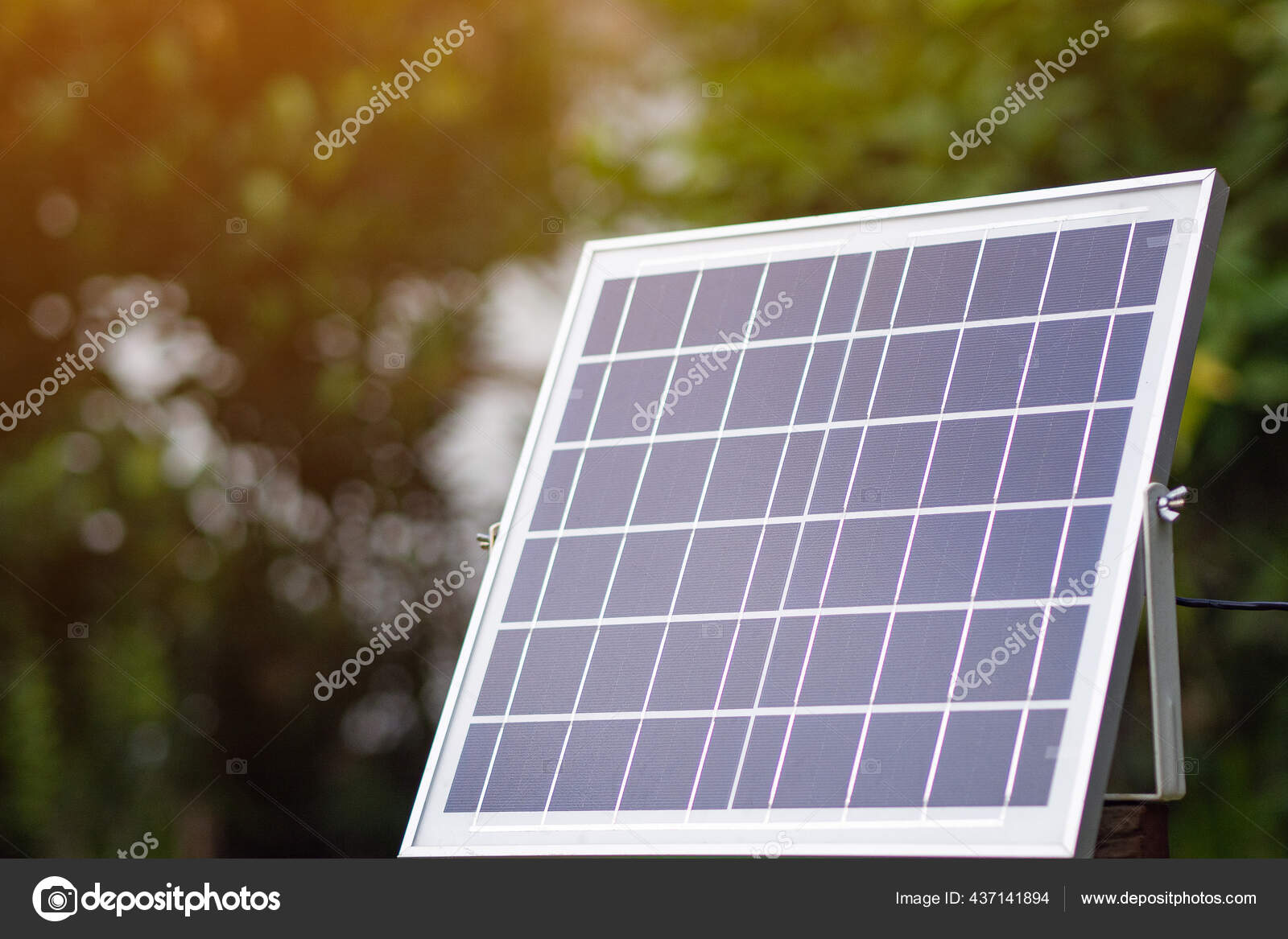Small Size Solar Cell Panels Garden Installation Photovoltaic Providing ...