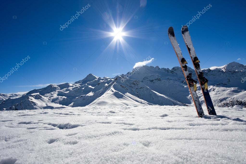 Ski on italian alps — Stock Photo © svariophoto #71936129