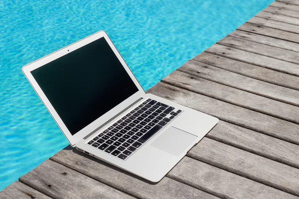 Laptop by the pool Stock Photos, Royalty Free Laptop by the pool Images ...