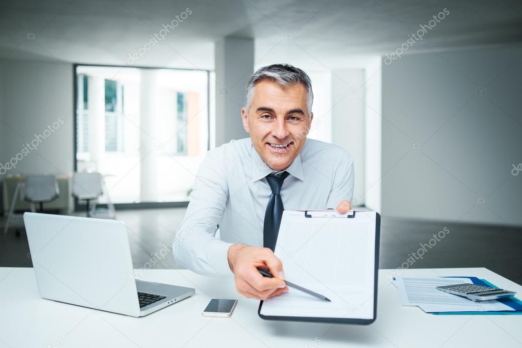 Signing a contract — Stock Photo © stockasso #80141730