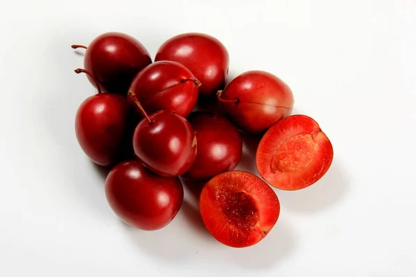 Prunus cerasifera var. pissardii o ciruela Spidola: variedad de ciruela ...