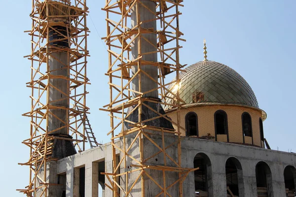 Mosque construction Stock Photos, Royalty Free Mosque construction ...
