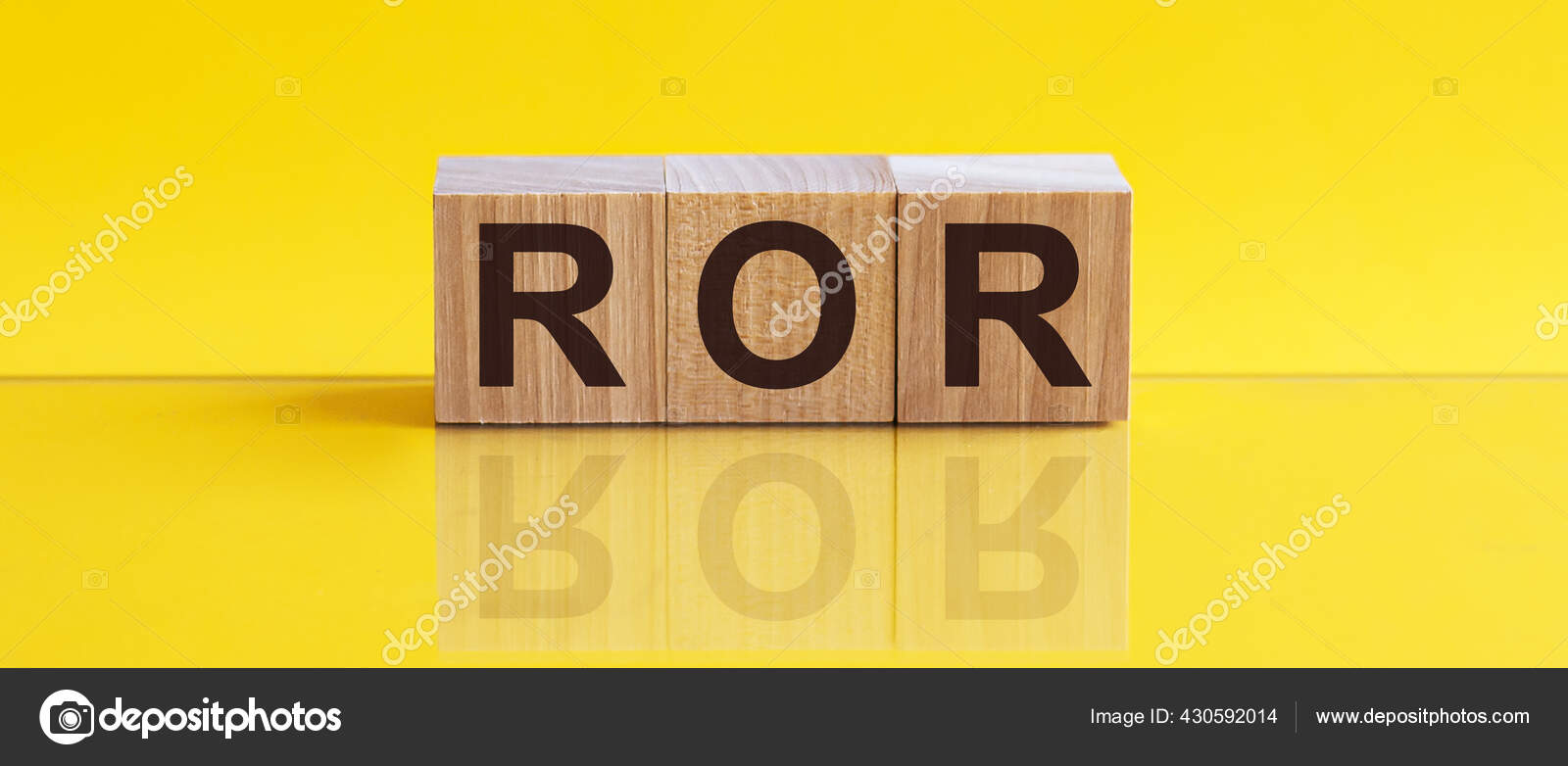 Ror Rate Return Wooden Blocks Word Ror Yellow Bacground Concept — Stock ...