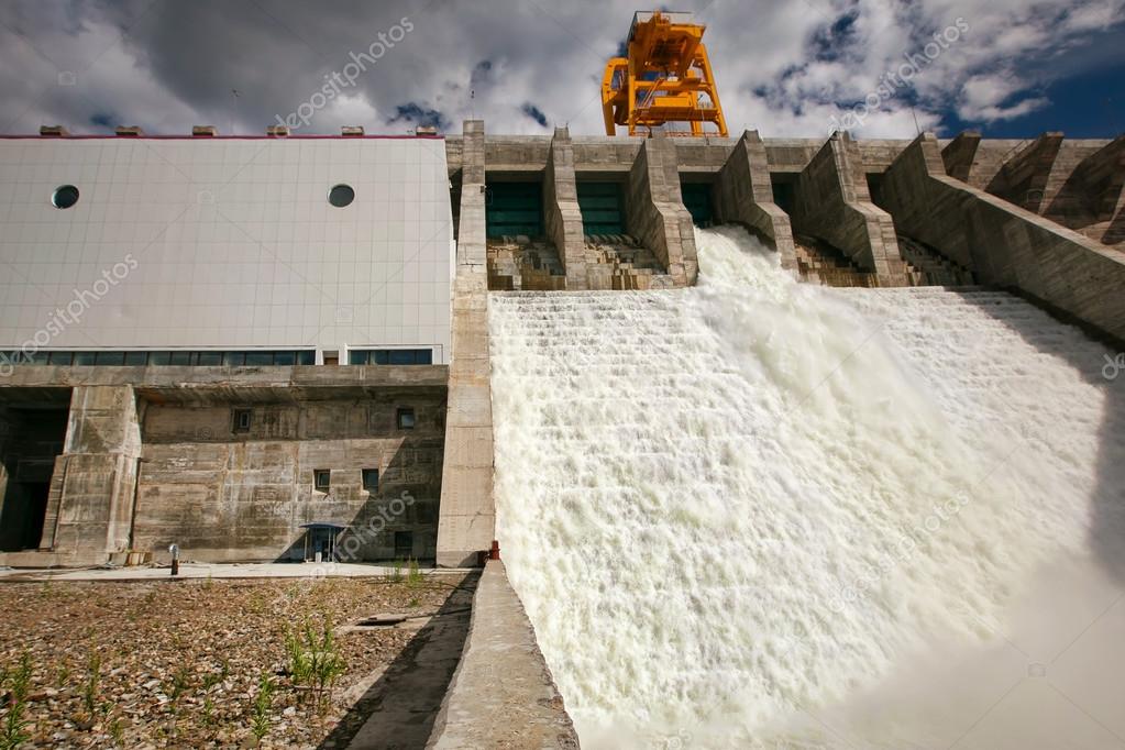 Hydroelectric Water Power plant Stock Photo by ©AnnaTamila 93635778