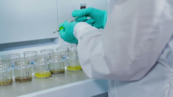 Bio lab and experiment — Stock Video © spocktv #111538104