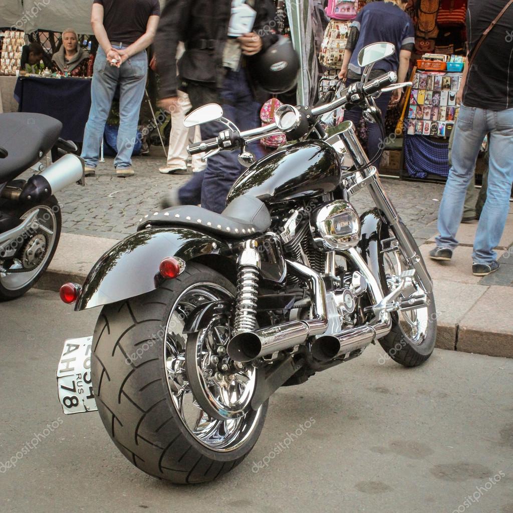 Bike with a wide rear tire. — Stock Editorial Photo © nikey #90871556