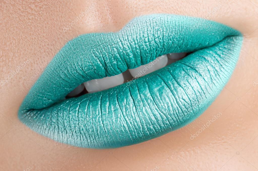 Teal Lips