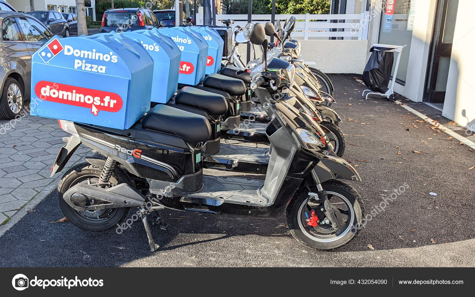 Logo Pizza Dominos Letrero Texto Scooter Entrega Para Restaurante ...