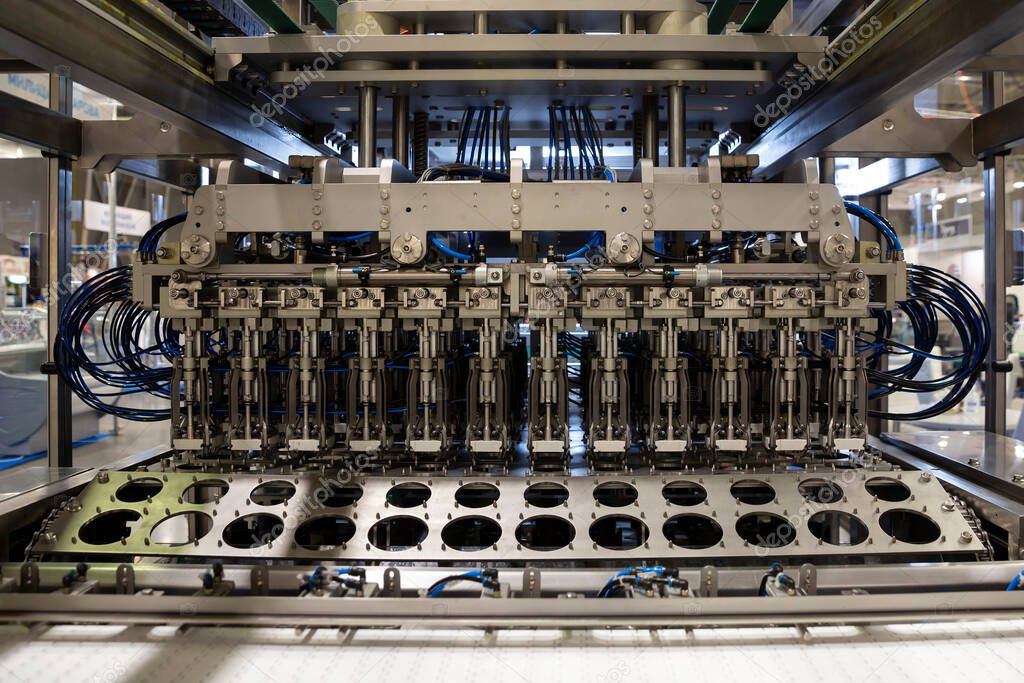 M quina autom tica de envasado de alimentos para uso industrial. 2024