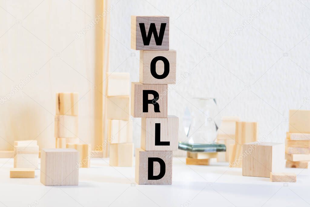 La palabra mundo. La palabra mundo est escrita sobre un fondo de musgo ...