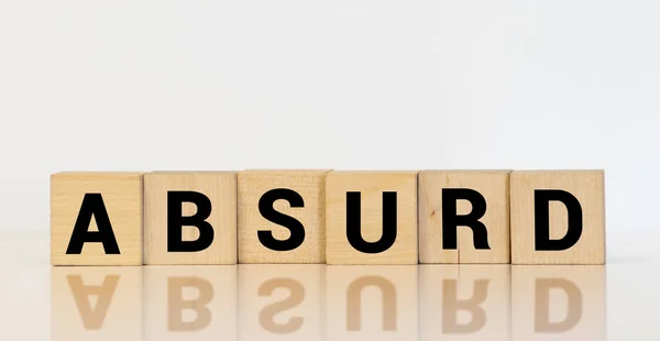 Absurde images libres de droit, photos de Absurde | Depositphotos