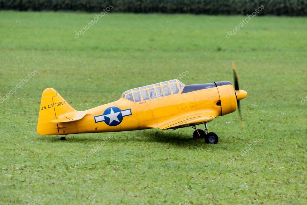 Aircraft - Model Aircraft - low wing aerobatics – Stock Editorial Photo ...