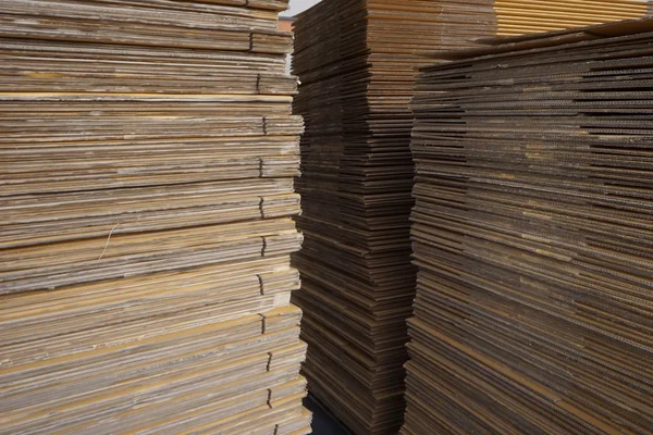 77 Flattened boxes Stock Photos | Free & Royalty-free Flattened boxes ...