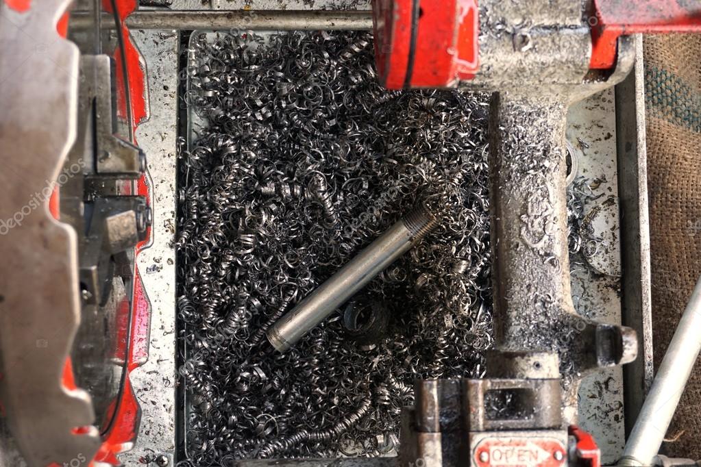 Threaded round tube — Stock Photo © TANANTORNANUTRA #87908912