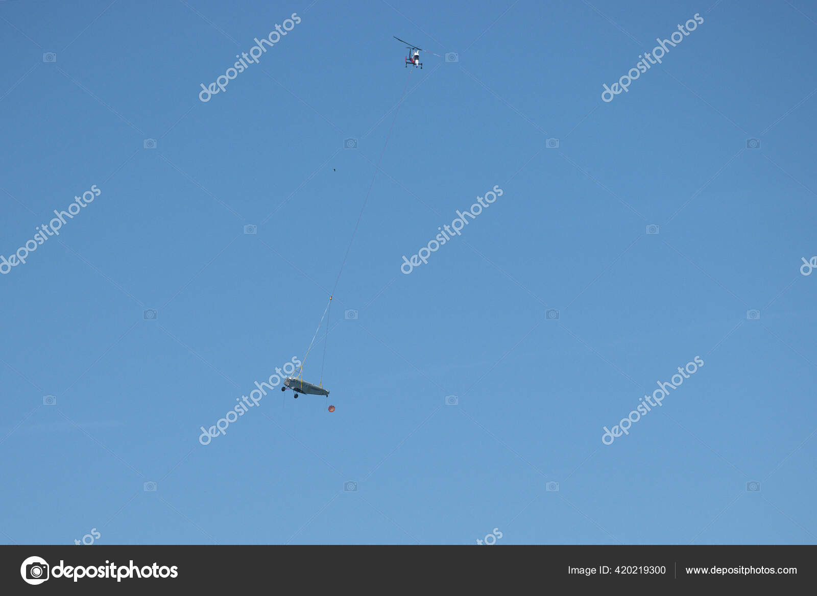 Junkers Airplane Fuselage Transported Helicopter Rope Airport ...