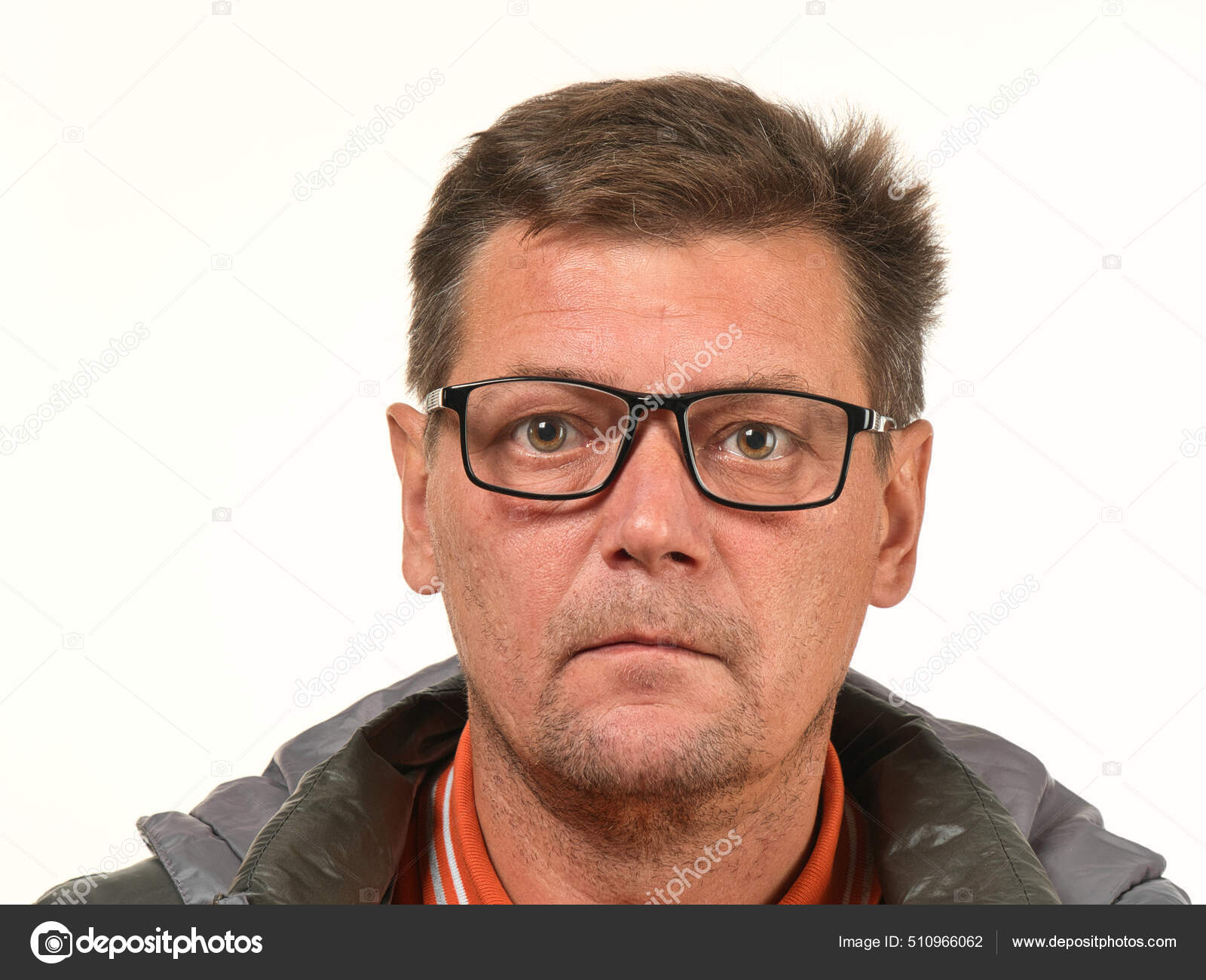 Old Shaved Man Glasses Facial Expressions Close 2021 — Stock Photo ... Old Shaved Man Glasses Facial Expressions Close 2021 — Stock Photo ...
