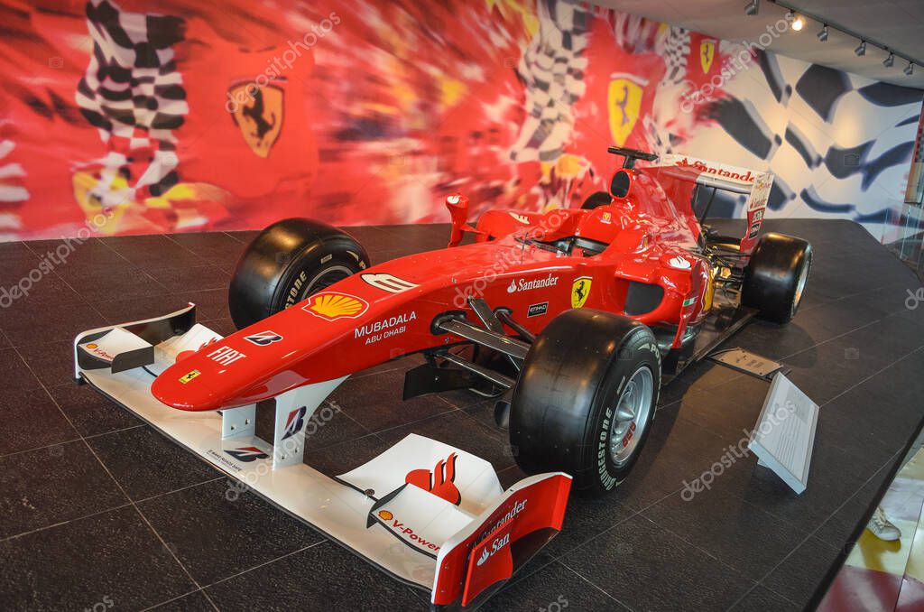 Fórmula 1 Ferrari F10 modelo de coche de carreras en el mundo Ferrari ...