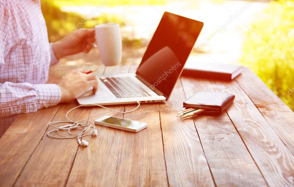 Out of office work concept horizontal Stock Photo by ©AlexBrylov 77053463