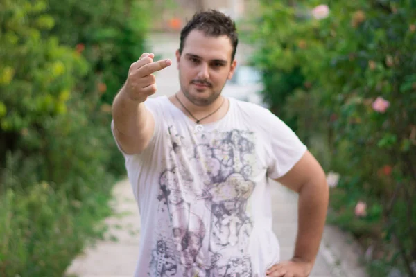 Blurred middle finger images libres de droit, photos de Blurred middle ...