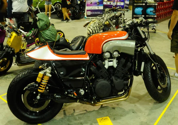 100,000 Honda rebel Vector Images | Depositphotos