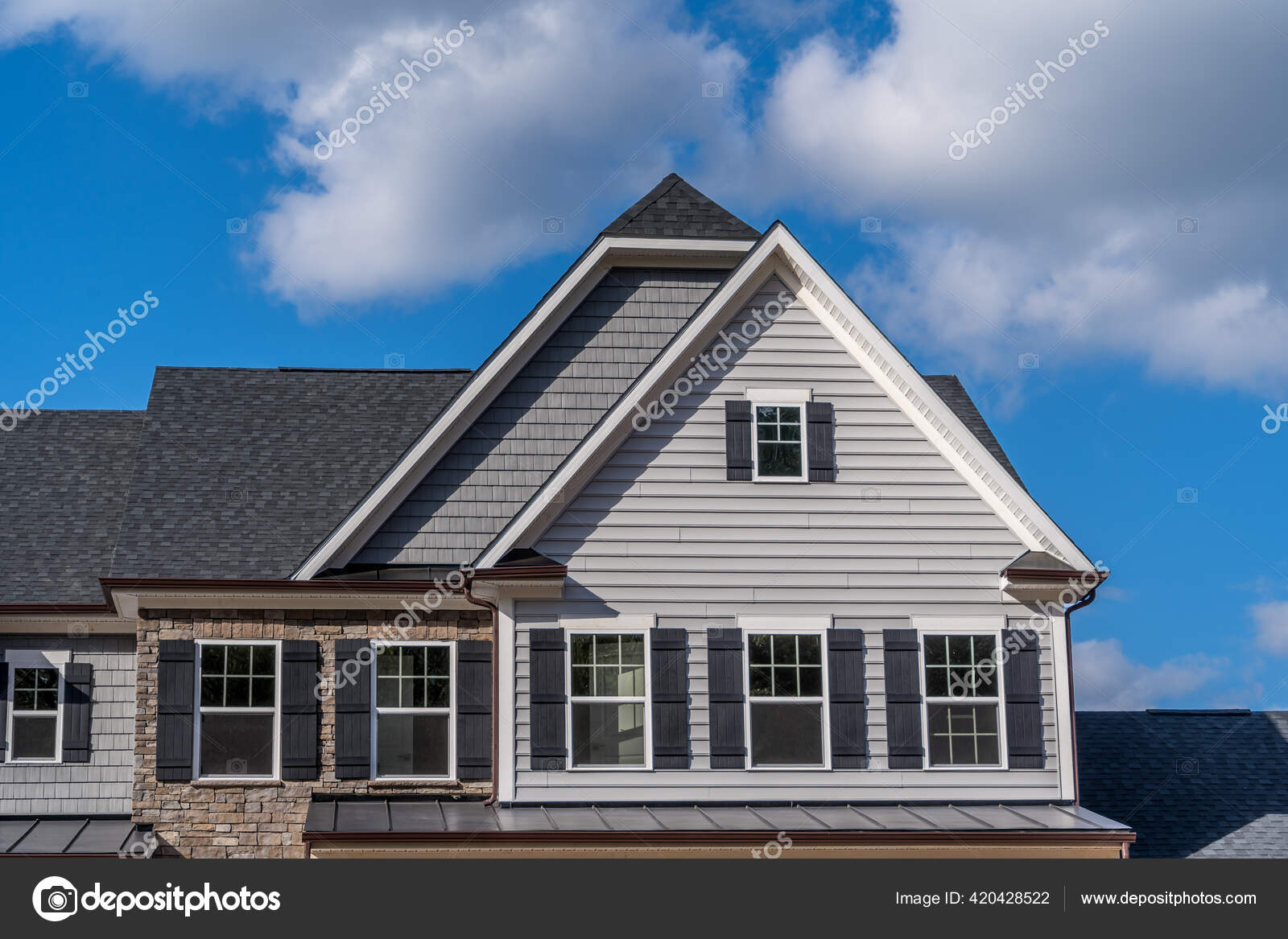 Reverse Double Gable Close Luxury Single Family Residential Home Square ...