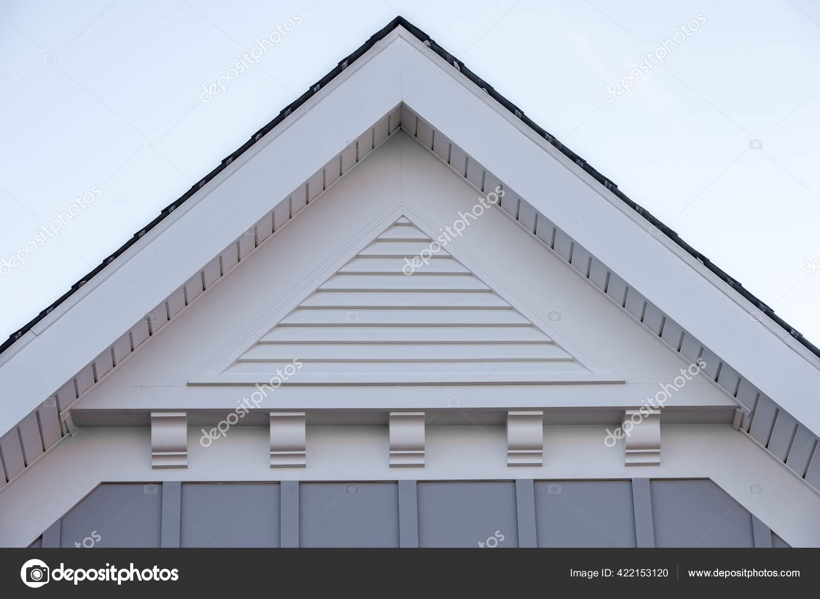 Gable Gray Vertical Vinyl Lap Siding Classic Vertical Surface Mount ...