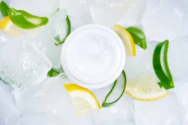 Refreshing Face Cream - Stock Image - Everypixel