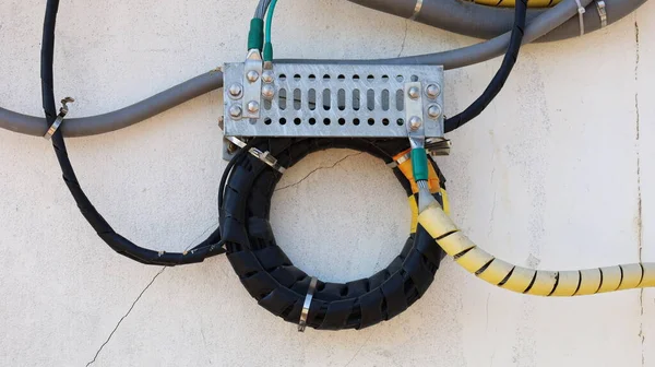 123 Grounding terminal Stock Photos, Grounding terminal Images ...