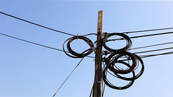 Rodzaje kabli elektrycznych Stock Photos, Royalty Free Rodzaje kabli ...