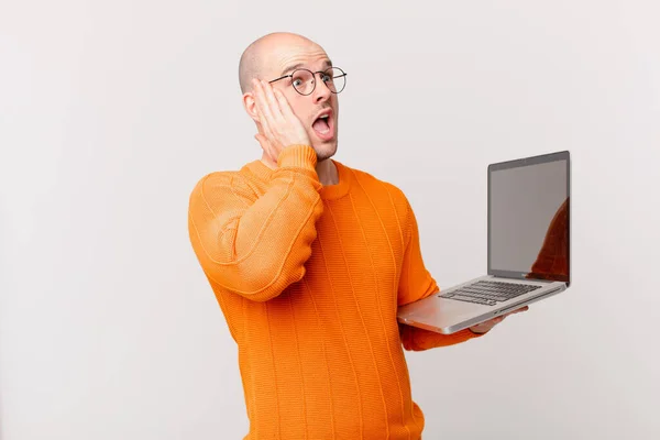 Man angry computer Stock Photos, Royalty Free Man angry computer Images ...