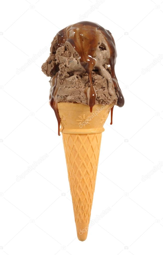 Gelato al cioccolato cono — Foto stock di © david_franklin #67923231