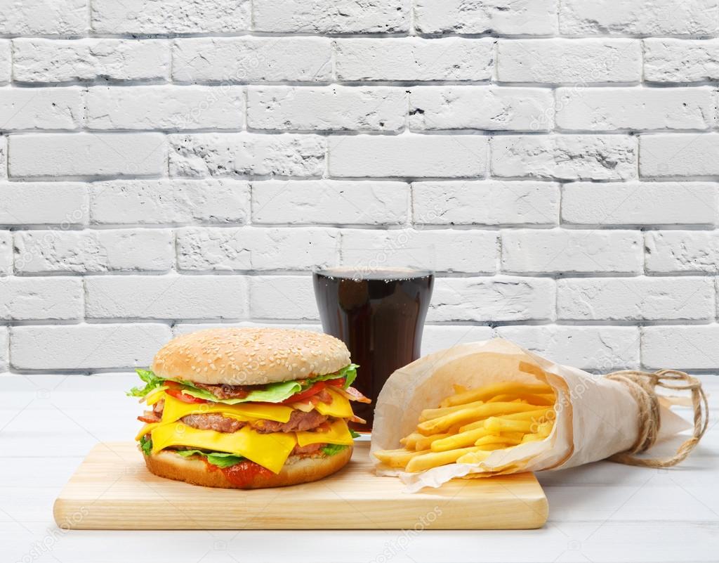 Fast food take away. Hamburger, cola and fries. — Stock Photo © Milkos ...