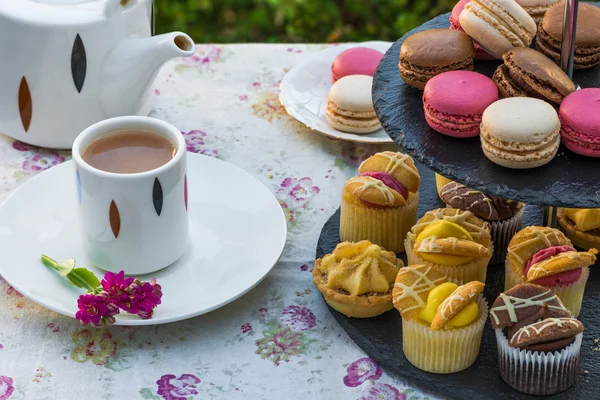 Afternoon tea Stock Photos, Royalty Free Afternoon tea Images ...