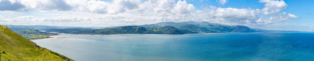 Welsh countryside Stock Photos & Royalty-Free Images | Depositphotos