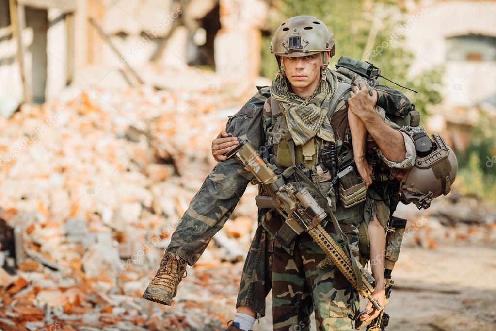 Private Military Contractor during the rescue operation Stock Photo by ...