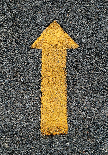 Gele pijl Stockfoto's, Rechtenvrije Gele pijl afbeeldingen | Depositphotos®