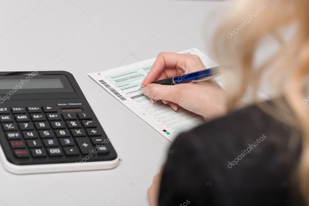 Annual tax declaration Stock Photo by ©StudioLaMagica 71207785