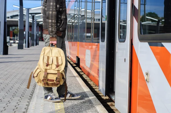 People Railway Staition Running Woman Miss Train – Stock Editorial ...