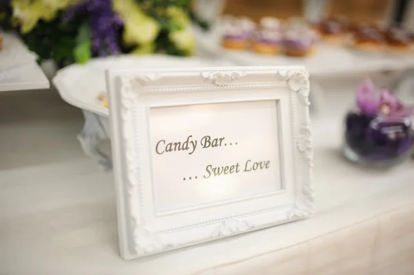 Kiosko candy bar boda Stock Photos, Royalty Free Kiosko candy bar boda ...