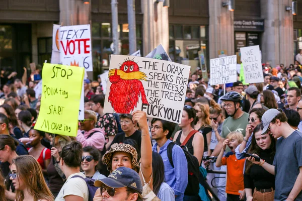 People holding signs Stock Photos, Royalty Free People holding signs ...