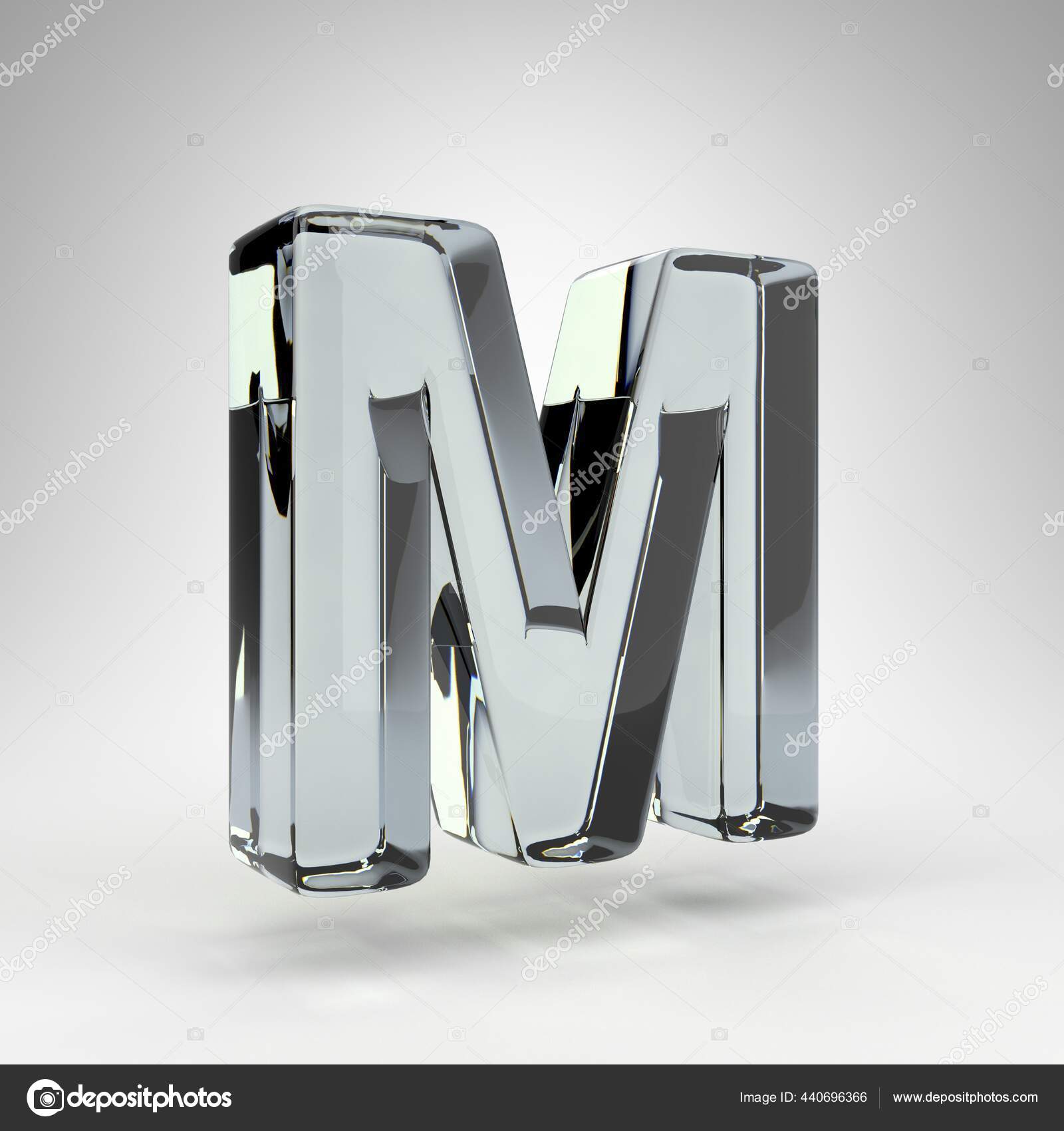 Letra M mayúscula sobre fondo blanco. Lente de cámara cristal ...