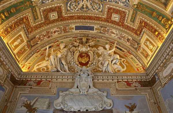 Papal Symbol Statues Vatican Museum Inside Map Room Ceiling Deta – Stock Editorial Photo ...