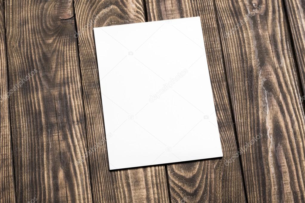 Blank white paper Stock Photo by ©billiondigital 118567526