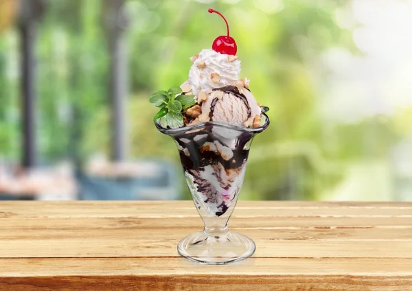 Ice cream sundae Images - Search Images on Everypixel